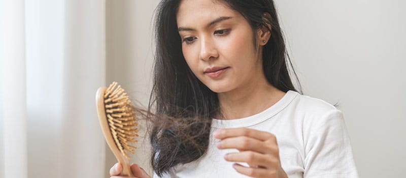 5 Kandungan Terbaik Suplemen untuk Rambut Rontok